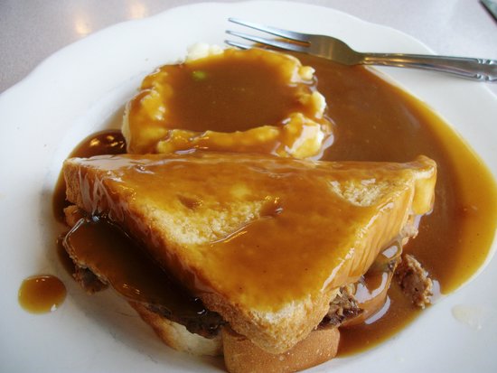 Hot Meatloaf Sandwich – Elwoods Pub