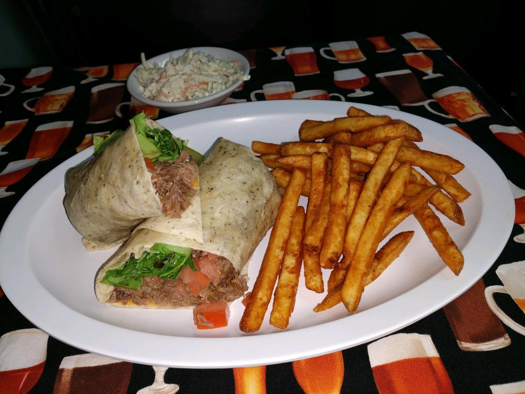 Beef & Cheddar Wrap – Elwoods Pub