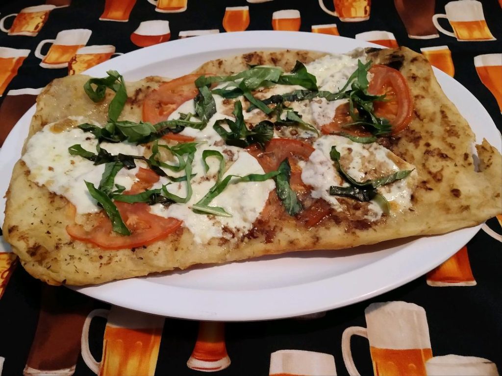Flatbread – Elwoods Pub